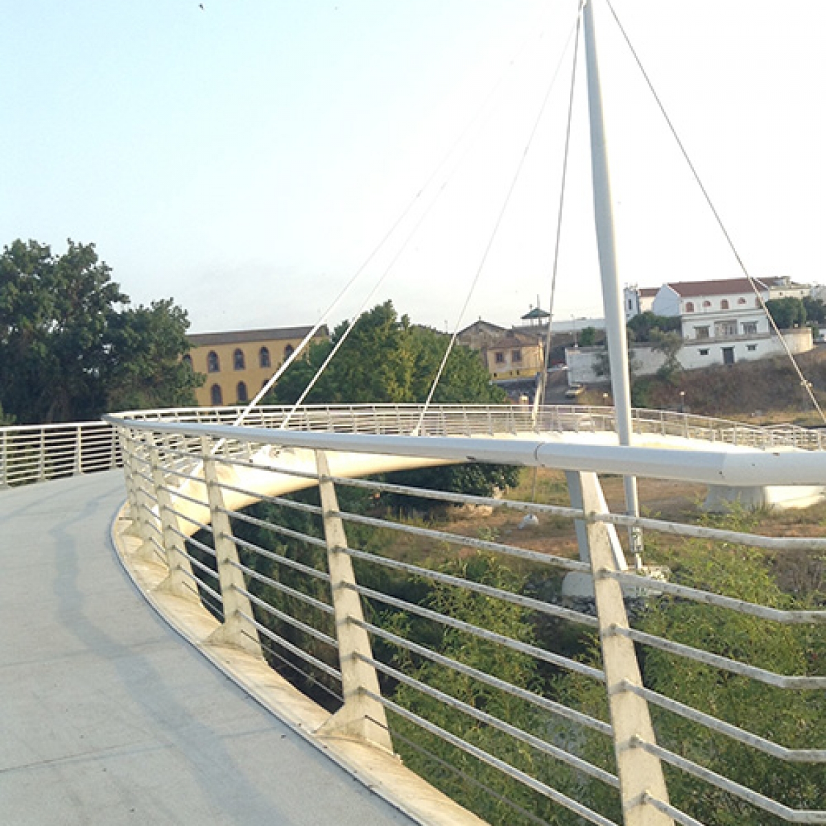 Ponte Pedonal sobre o Rio Mira - TECNOVIA